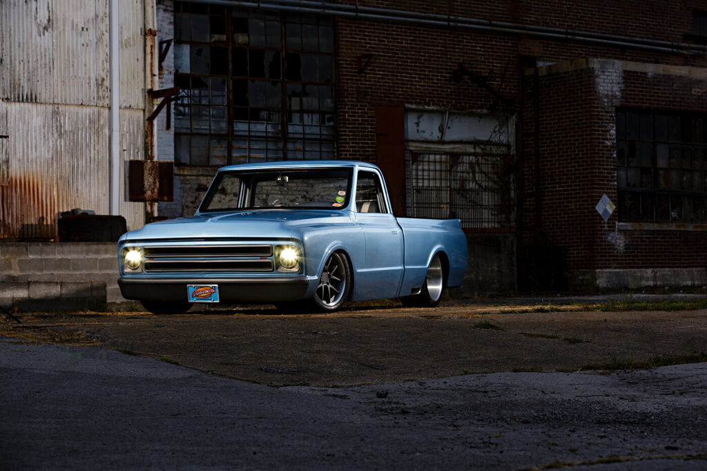 Street Trucks | Custom Truck Tech, Profiles, News & Events!