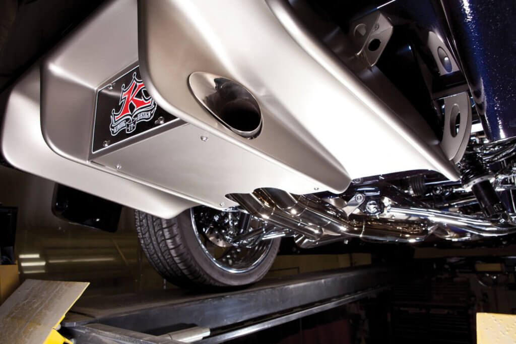 Farm Superstar: Kindig-It Design’s ’54 Ford F-100 - Street Trucks