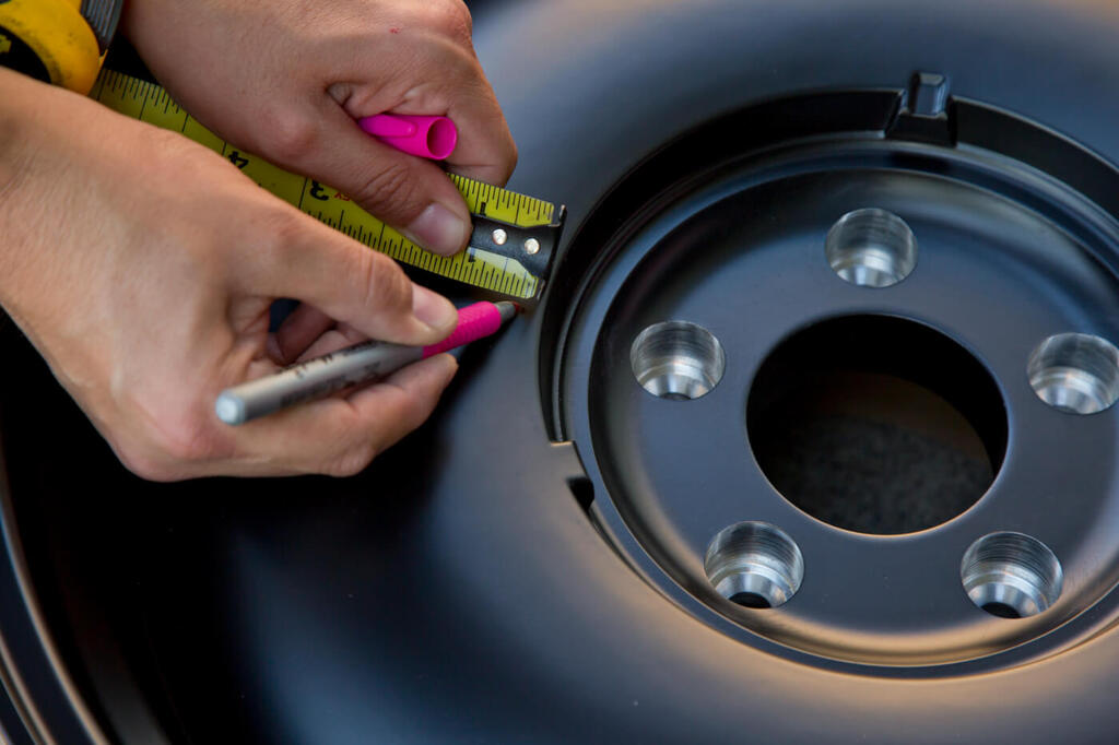 Roll Out: Getting That Old School Wheel Look - Street Trucks