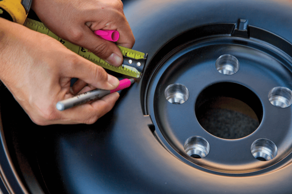 Getting that Old-School Wheel Look - Street Trucks