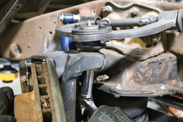 C10 FRONT SUSPENSION AIRBAG AND CONTROL ARM UPGRADES - Street Trucks