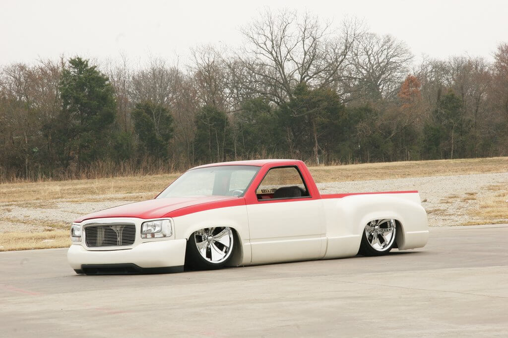 Saluting the C/K | Chevy's iconic sport truck of the 90s