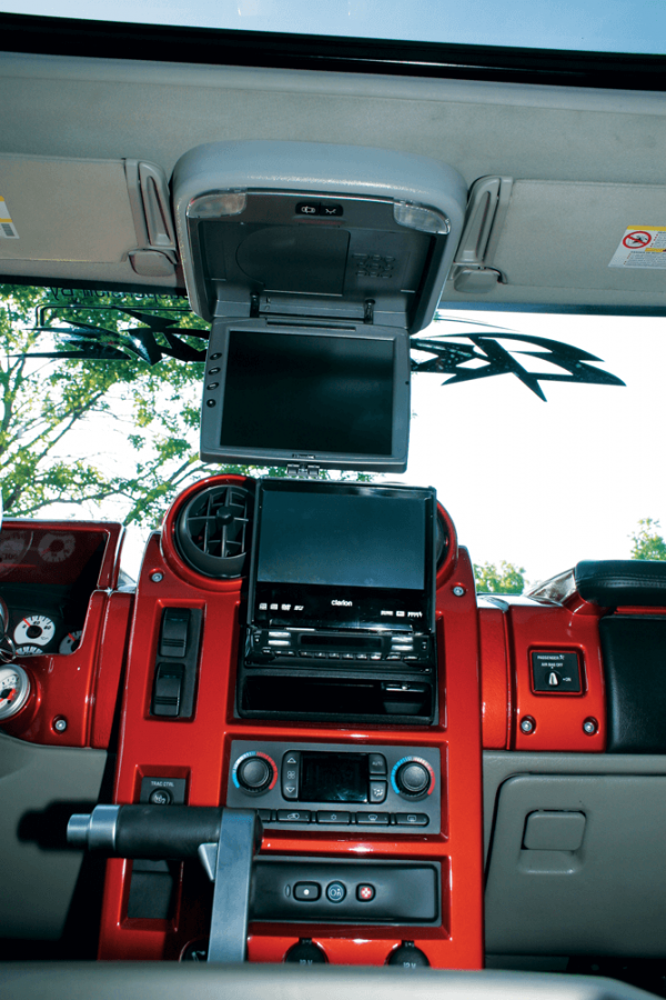 THROWBACK! | A BODY-DROPPED HUMMER H2 - Street Trucks