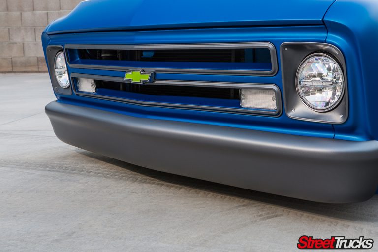 Bagged and Bodydropped ’68 Chevy Suburban