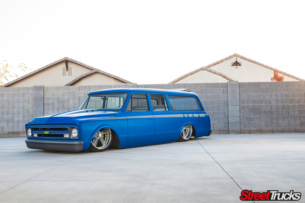 Bagged and Bodydropped ’68 Chevy Suburban