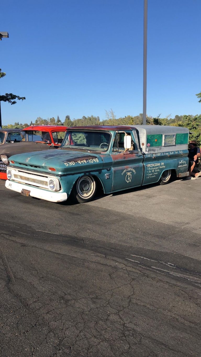 Slammed OBS dually with custom painted flames - Street Trucks