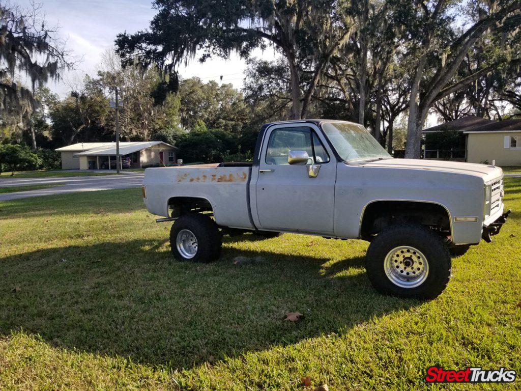Square In The Air | Lifting A 1987 Chevy Squarebody - Street Trucks