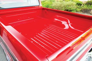 1977 Ford F100 Custom Build – Minimalist Yet Showstopping