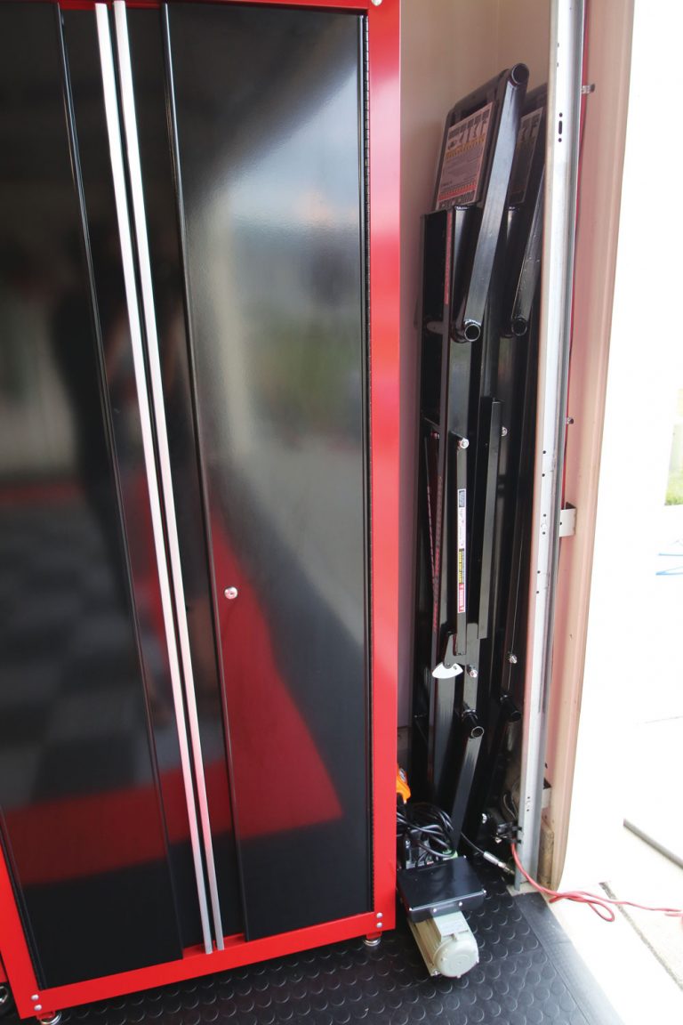 Quickjack Setup and Use: The Ultimate Portable Car Lift - Street Trucks