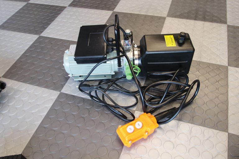 Quickjack Setup and Use: The Ultimate Portable Car Lift - Street Trucks