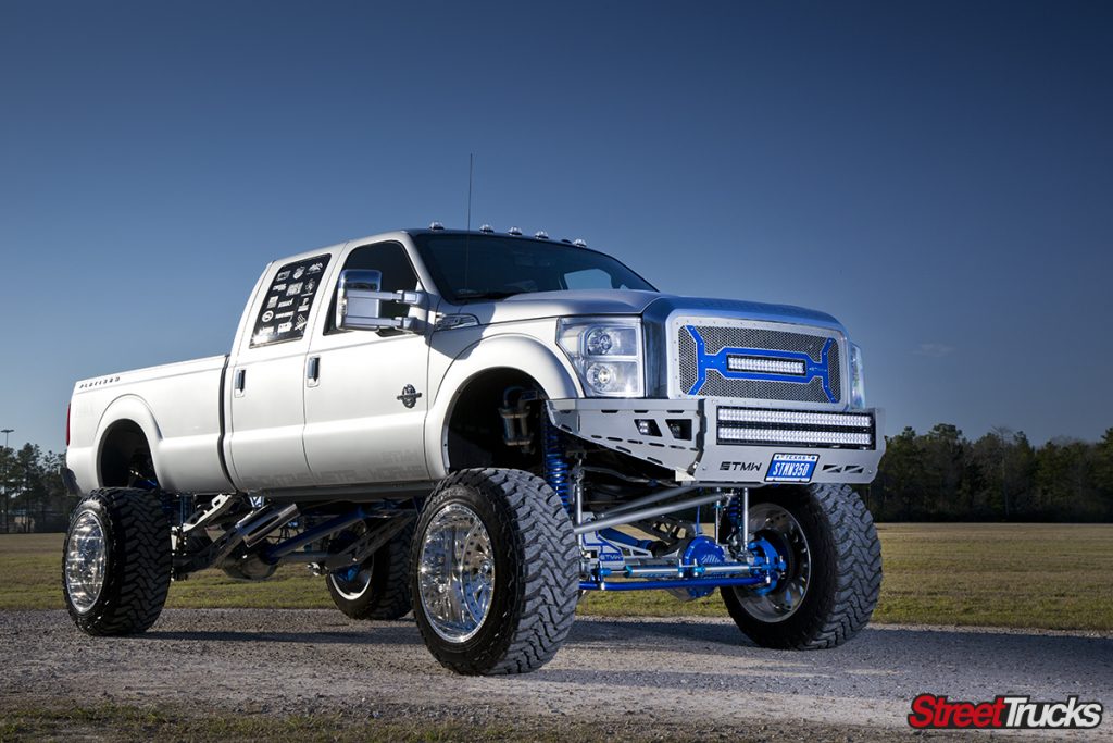 SUPER TURD | ’69 Dodge D100 - Street Trucks