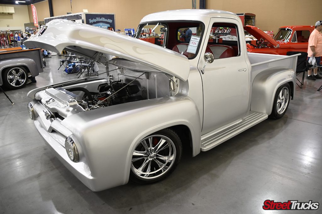 Event Coverage | THE 42nd ANNUAL F-100 SUPERNATIONALS - Street Trucks