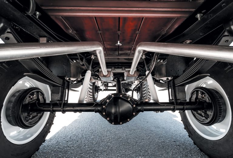 THE FOREMAN | 1970 Chevy C10 - Street Trucks