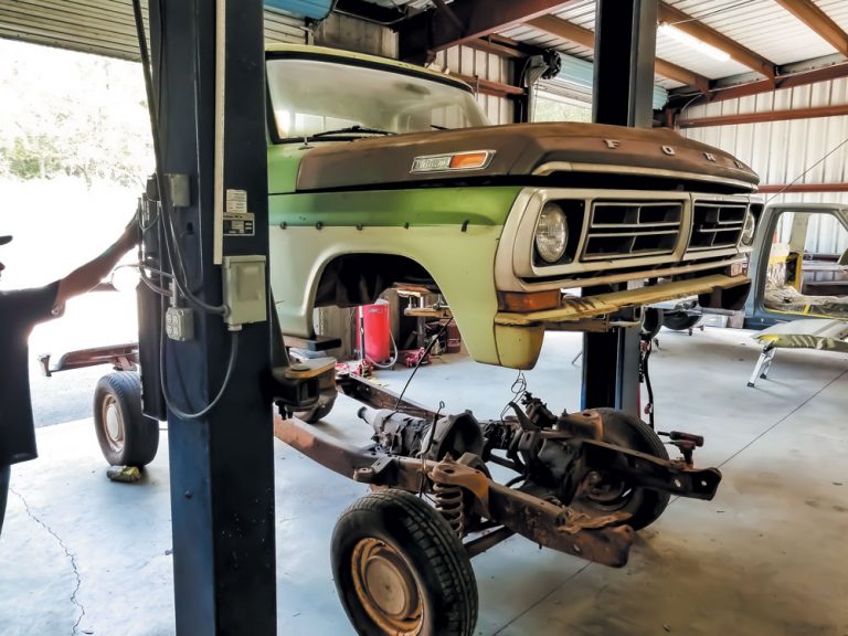 QA1 Suspension ’65-’72 F100 Rear Install - Street Trucks