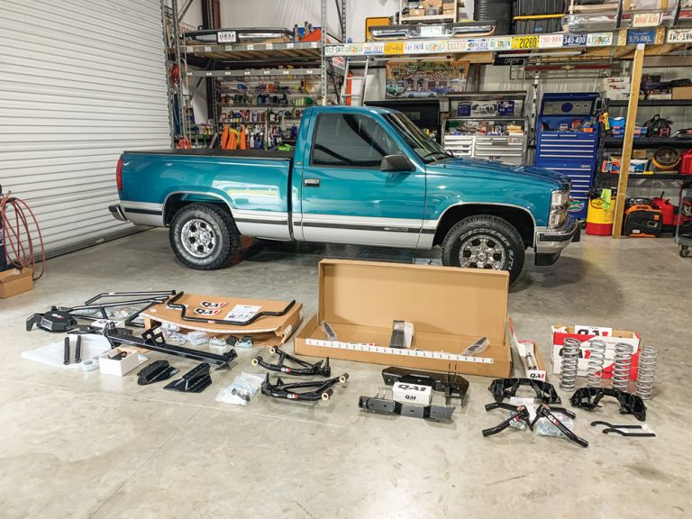 1965 Chevrolet C10 bagged on a Porterbuilt chassis - Street Trucks