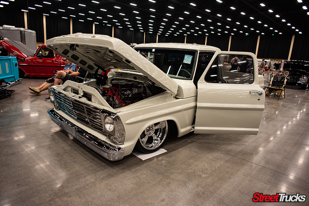 Top 10 Trucks | Grand National F100 Show - Street Trucks