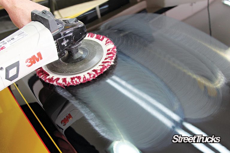 How To Cut and Rub a fresh new paintjob! DIY Tech - Street Trucks