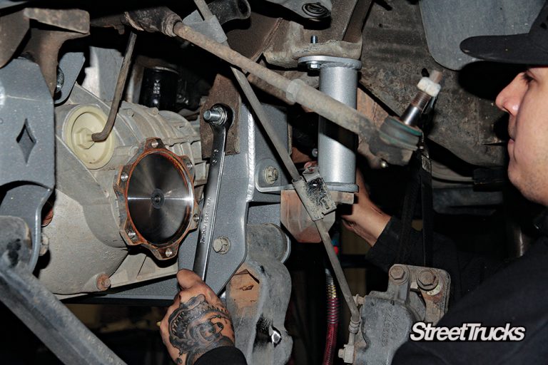Full Throttle Suspension Install - Street Trucks