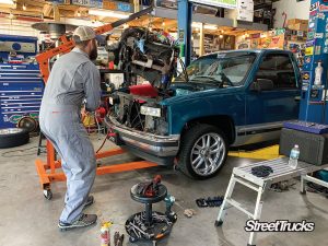 Slammed OBS dually with custom painted flames - Street Trucks