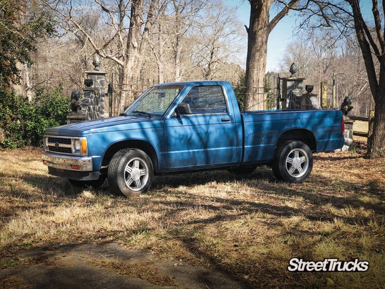 How to lower a ’91 Chevy S10 With Belltech - Street Trucks