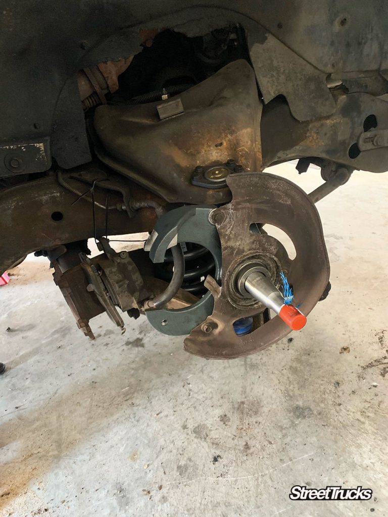 How to lower a ’91 Chevy S10 With Belltech - Street Trucks