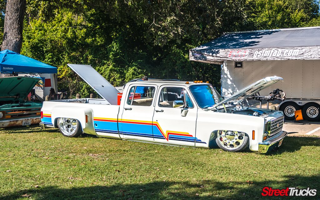Building a 2wd Lifted Chevy C10 Squarebody - Part 1 - Street Trucks
