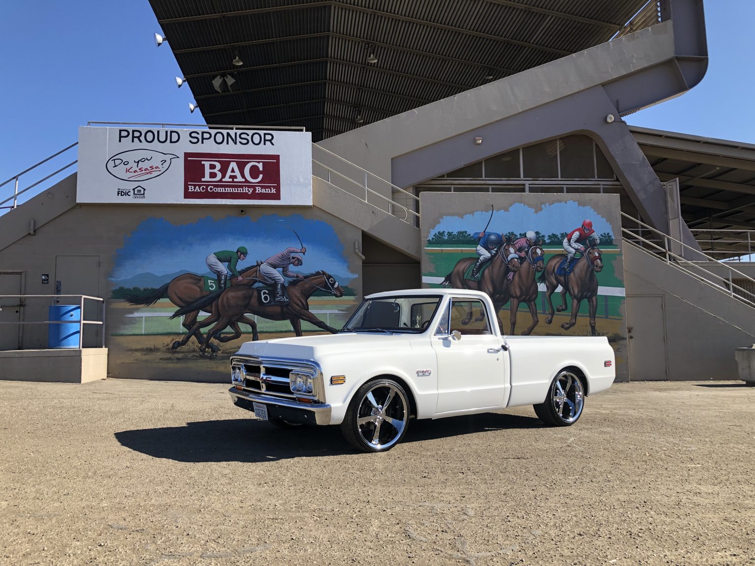 Thats Hot!! 1972 Chevy C10 Blazer ROADSTER - Street Trucks
