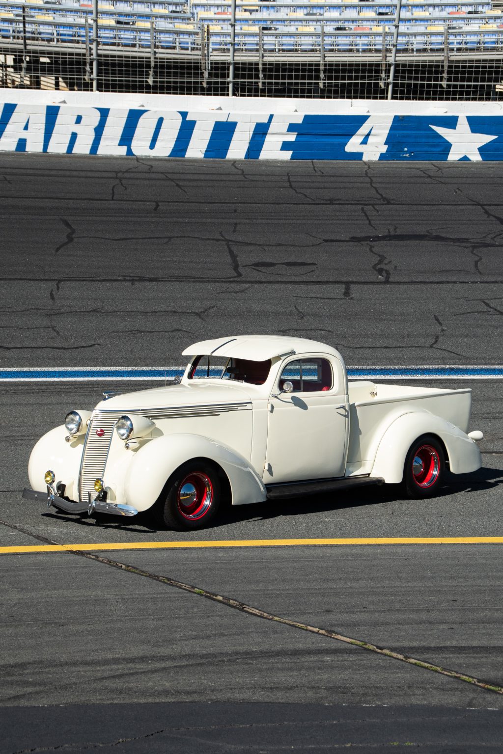 Online Exclusive Feature " Cream Brûlée " A Stunning 1937 Studebaker ...