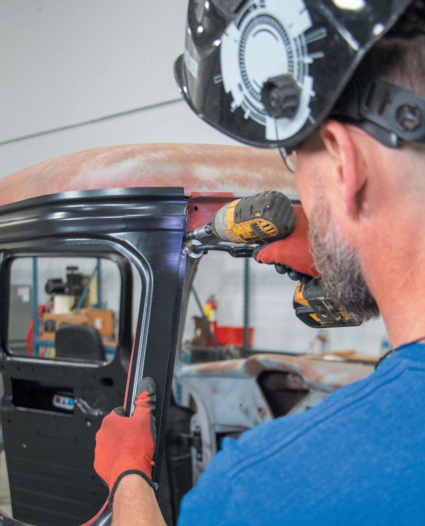 Chevy Apache Cab Back Panel Replacement - Street Trucks