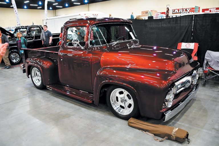 F-100 Supernationals Event Coverage - 44 Years of Fords