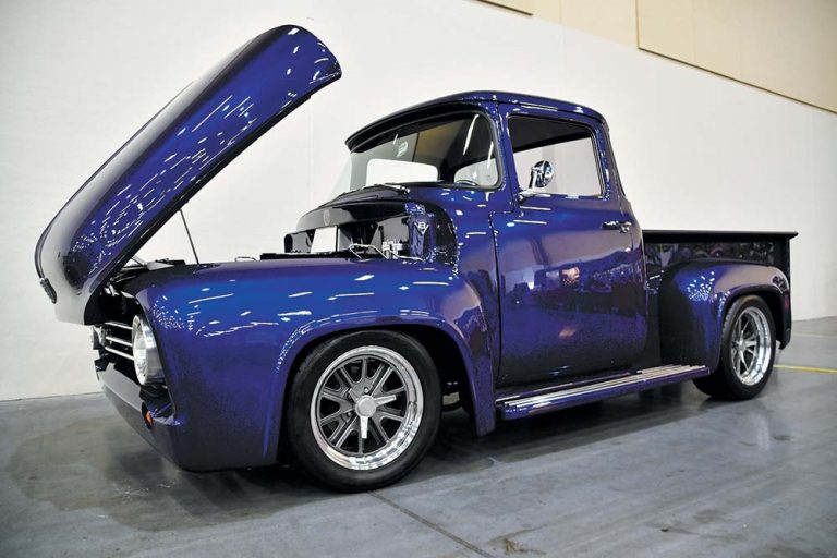 F-100 Supernationals Event Coverage - 44 Years of Fords