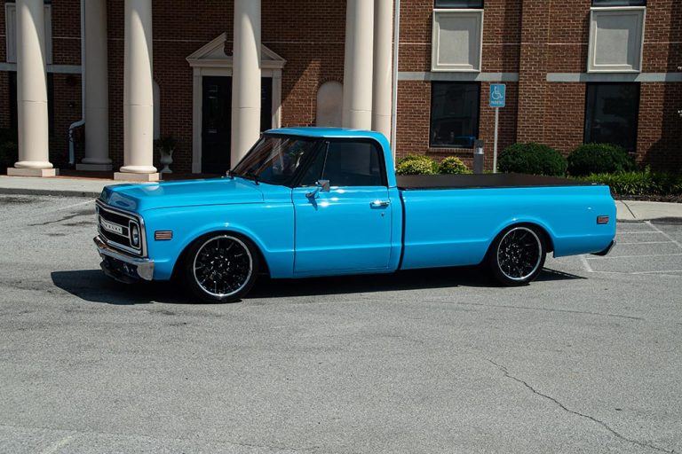 Fully Custom Longbed 1971 Chevy C10 Fleetside - Street Trucks