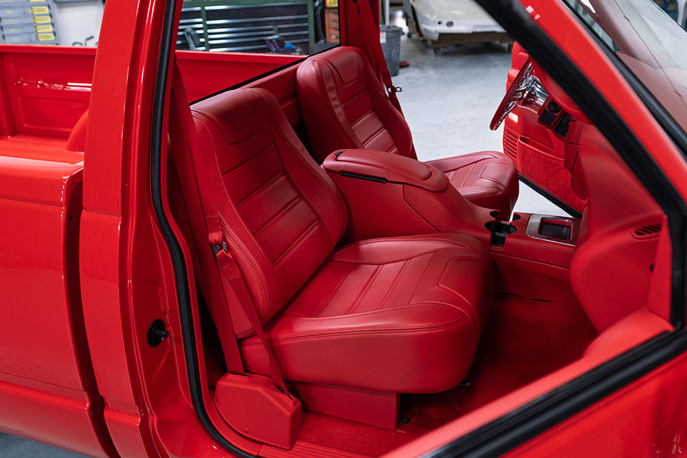 Is this the PERFECT ’98 Chevy C1500? - Motortopia - EVERYTHING Automotive!