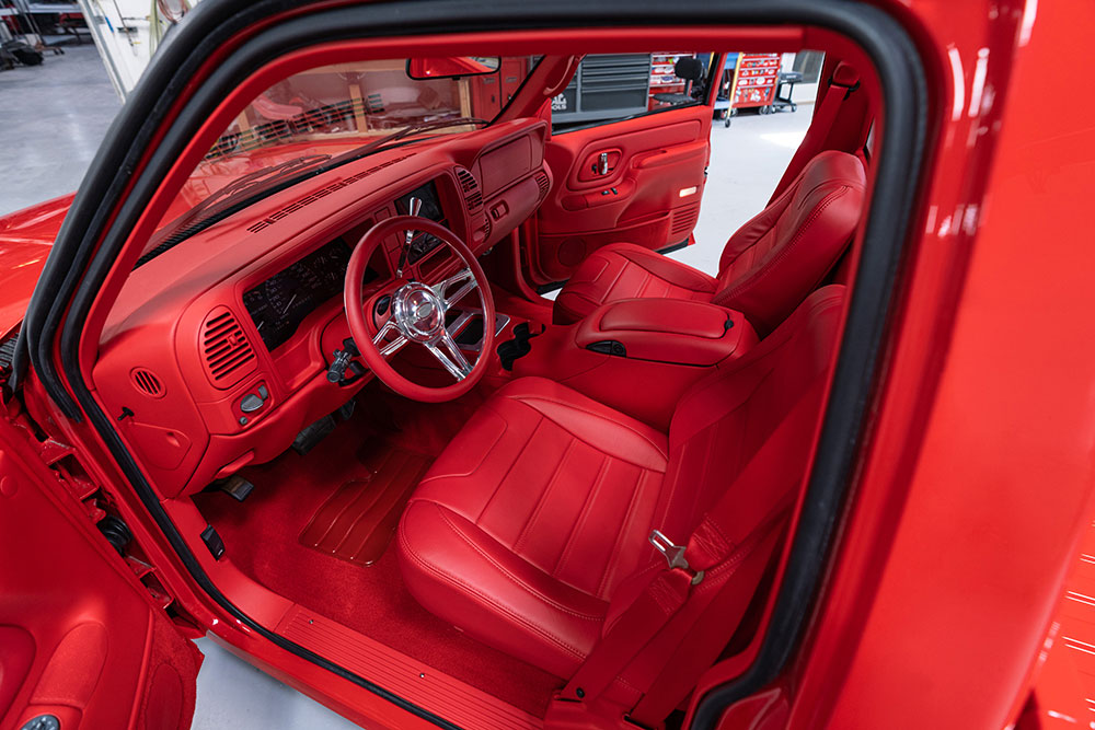 Is this the PERFECT ’98 Chevy C1500? - Motortopia - EVERYTHING Automotive!