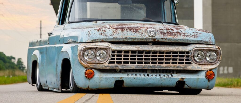 Street Trucks | Custom Truck Tech, Profiles, News & Events!