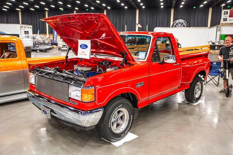 event coverage from Grand National F100 Show - Street Trucks