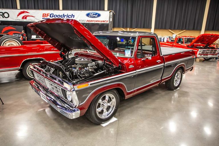 event coverage from Grand National F100 Show - Street Trucks