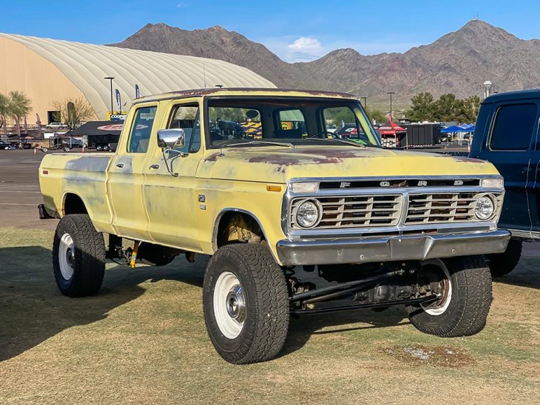 Old Ford Crew Cab Meetup 2022 - Street Trucks