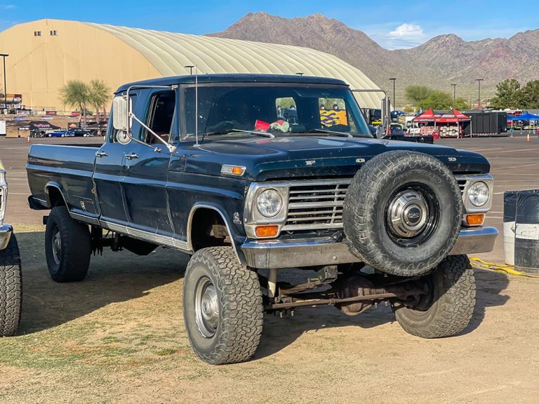 Old Ford Crew Cab Meetup 2022 - Street Trucks