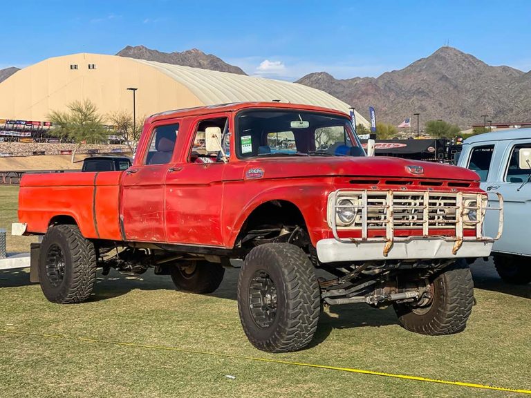 Old Ford Crew Cab Meetup 2022 - Street Trucks