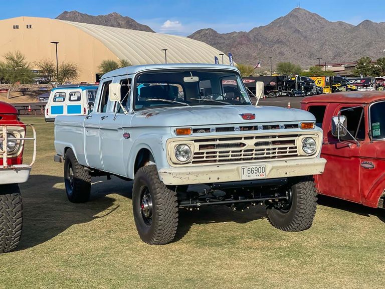 Old Ford Crew Cab Meetup 2022 - Street Trucks