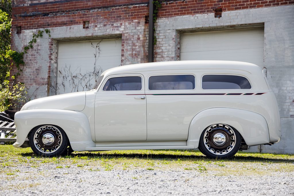 1950 Chevy Suburban with Fat Man Fabrications front